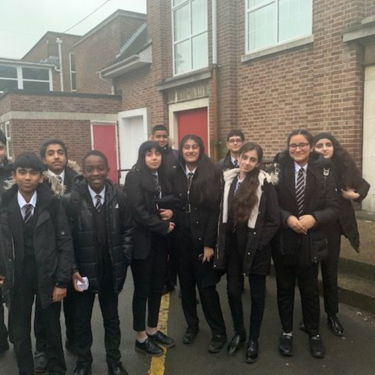 Heston Community School - Year 9 Brilliant Club trip to The University ...
