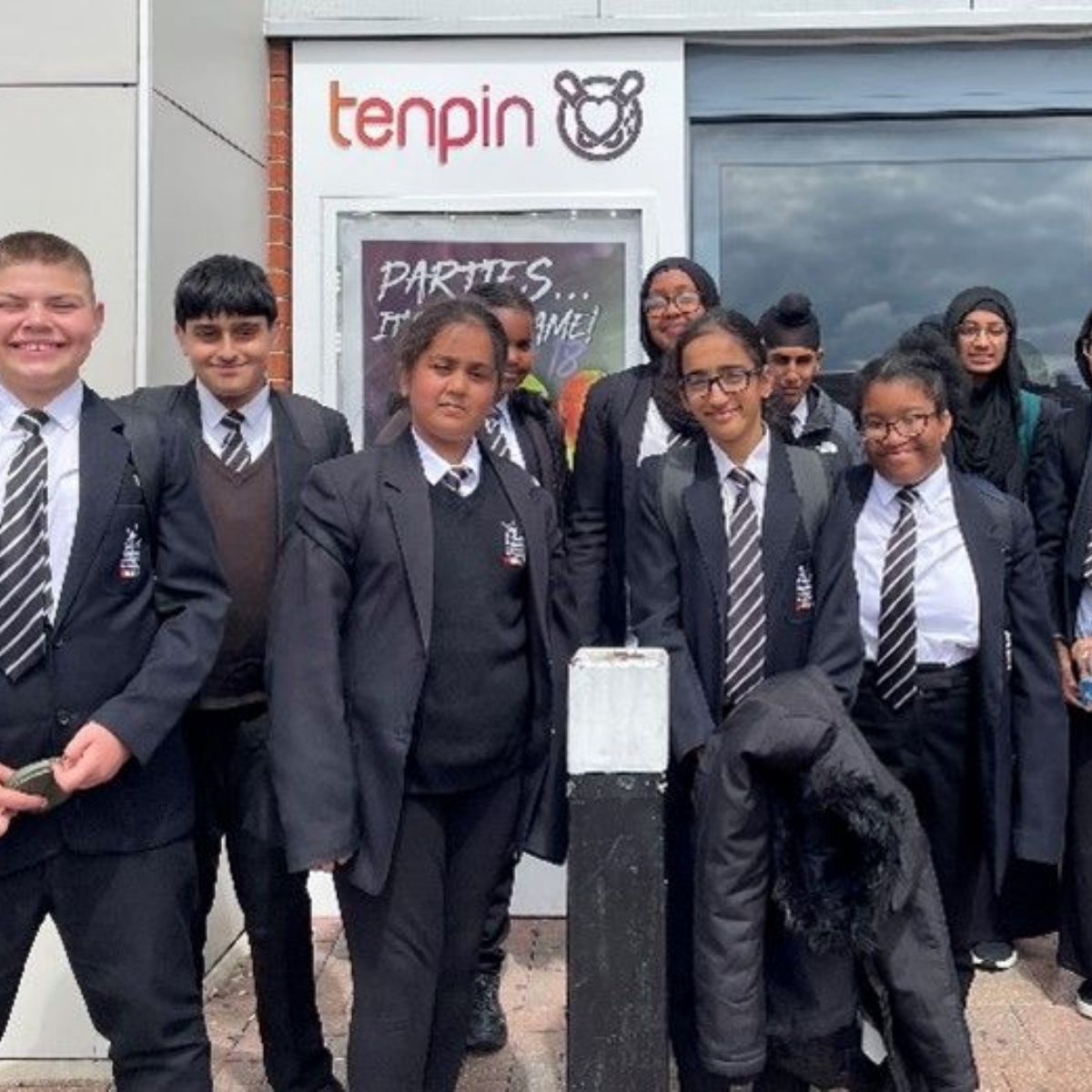 Heston Community School - Centre for the Deaf Tenpin Bowling Day